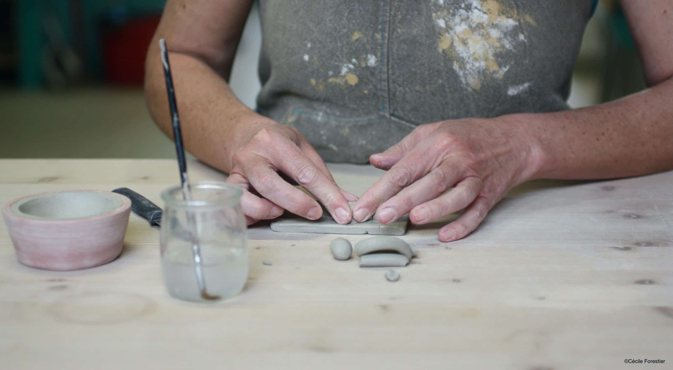 Découvrez l'atelier et l'univers de la potière - Élémenterres